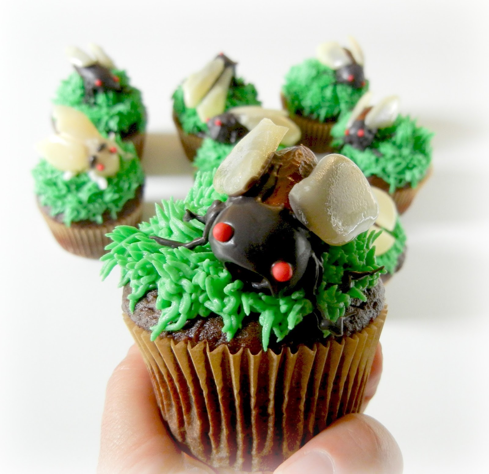 Sugar Swings! Serve Some: Cicada Bug Cupcakes