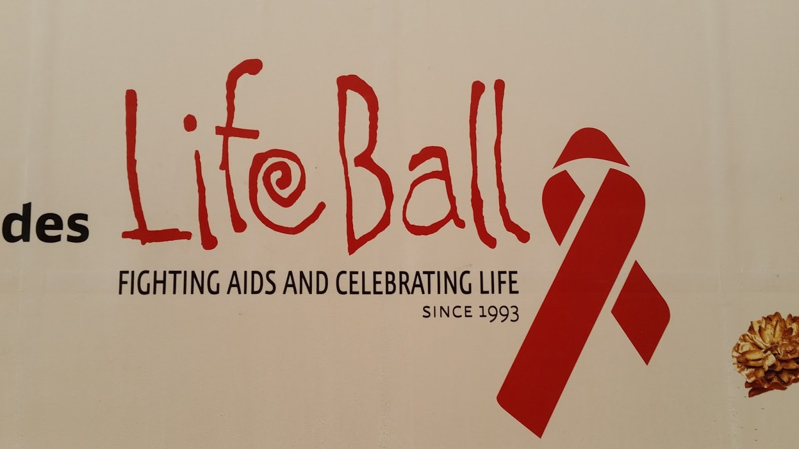 Blogging around the world with Lilian: Life Ball 2015: Fighting aids ...