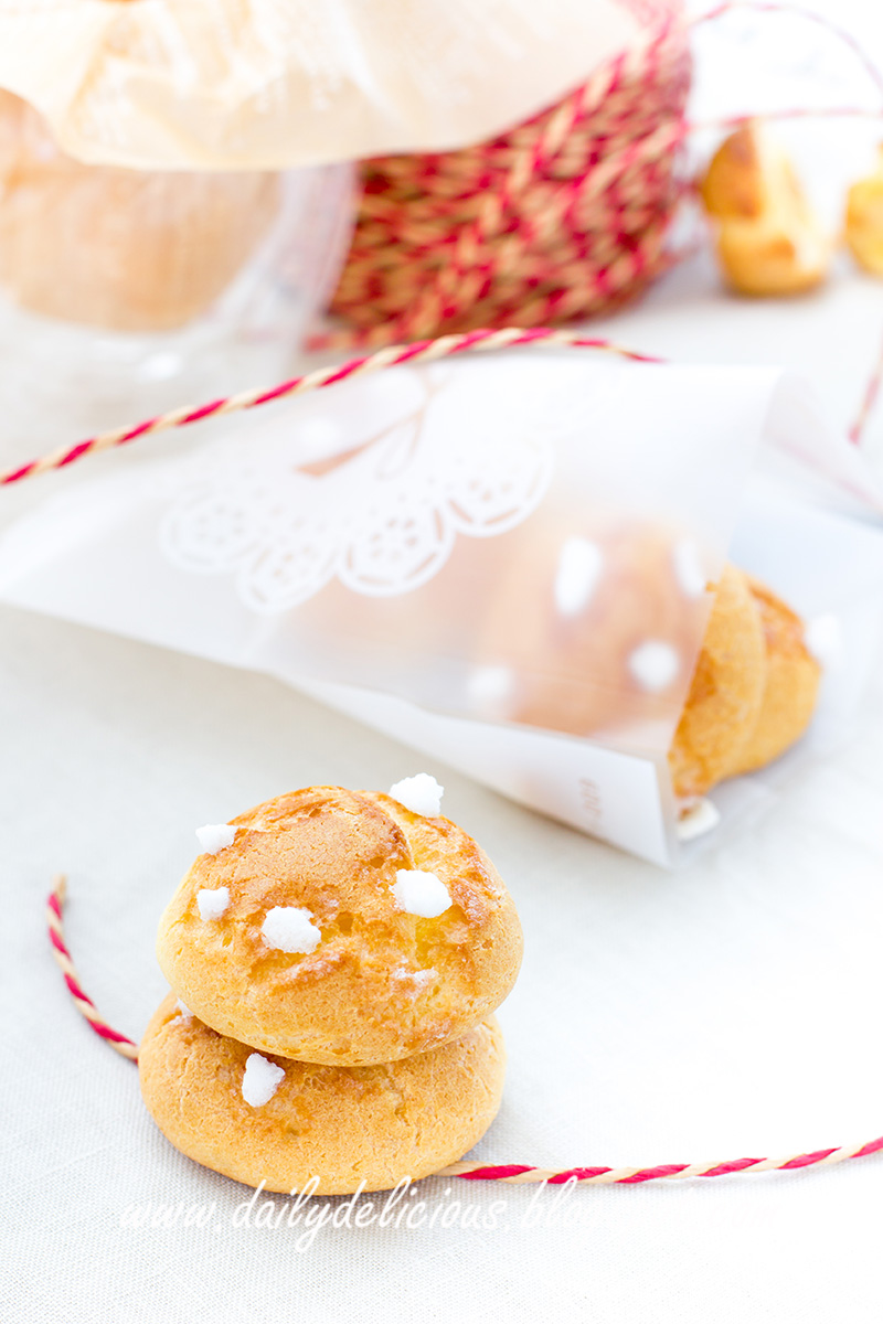dailydelicious thai: Chouquette: Little choux pastry treats