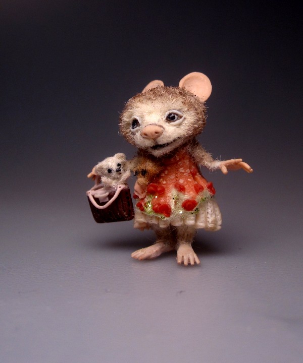 Aleah Klay Studio: Miniature mouse sculpture w/ teddy bears dollhouse ...