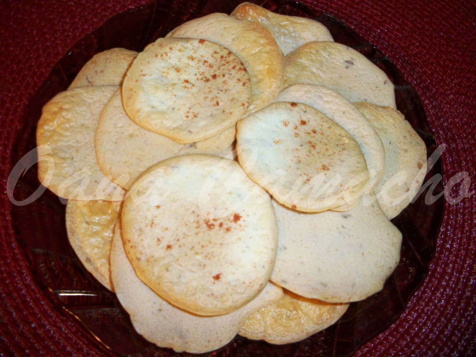 Cooking with love ! : BISCUITI SARATI / CIPSURI ( CRACKER CHIPS )