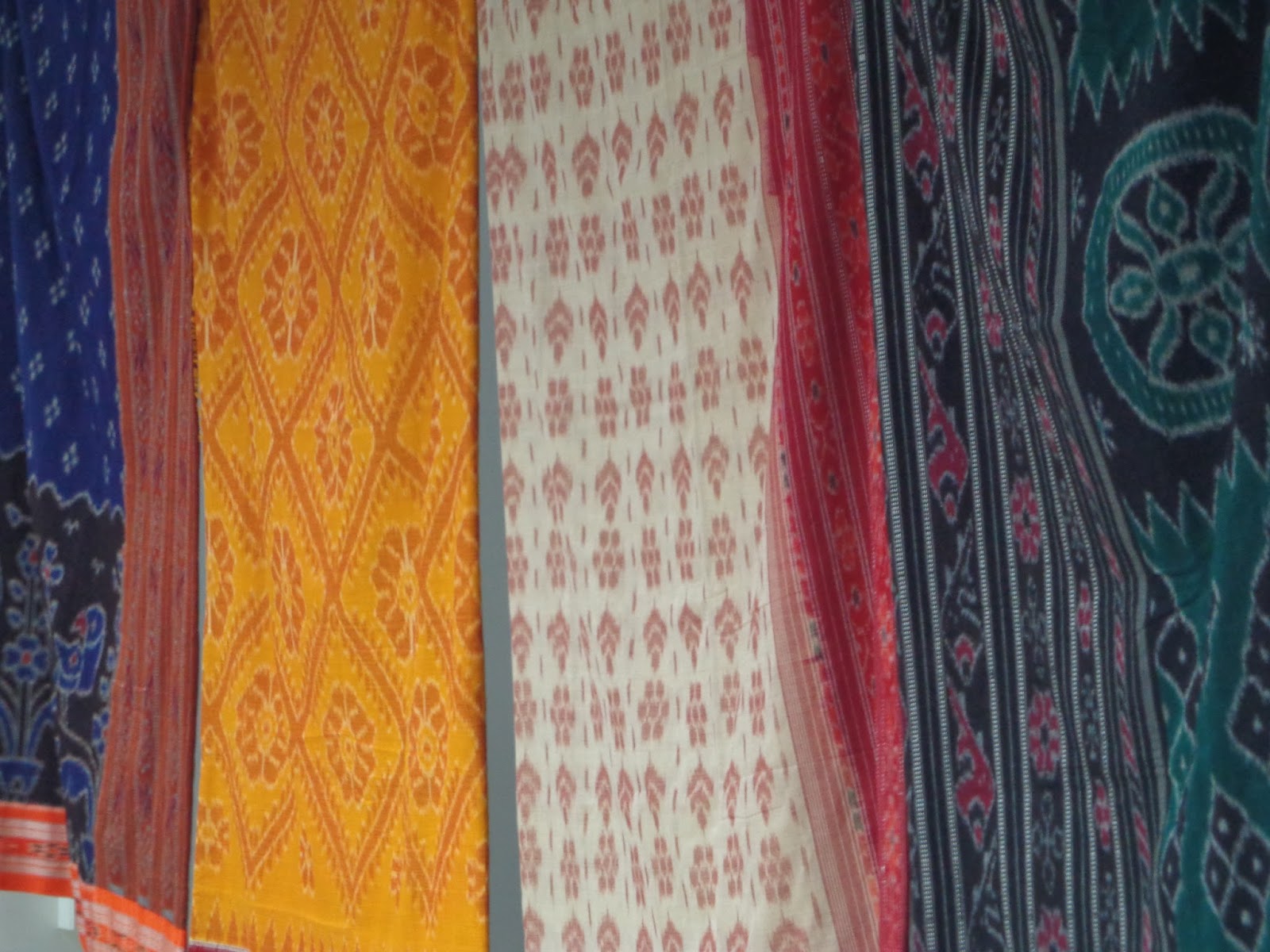 Maniabandha - Famous For IKAT Designs: You can find all Maniabandha ...