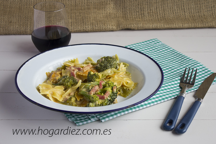 Hogar diez: Pasta con brocoli