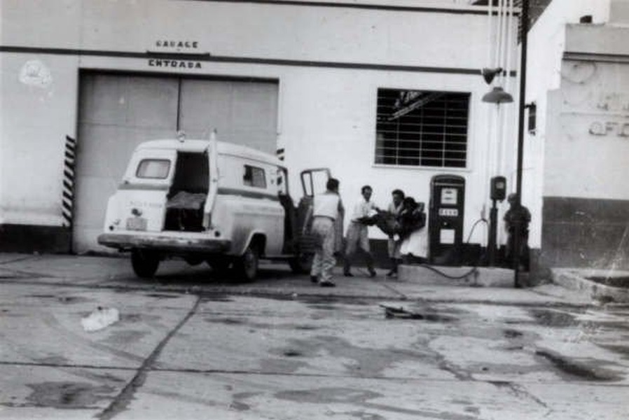 Los Grandes Fotografos: Hector Rondón Lovera (1933-1984)