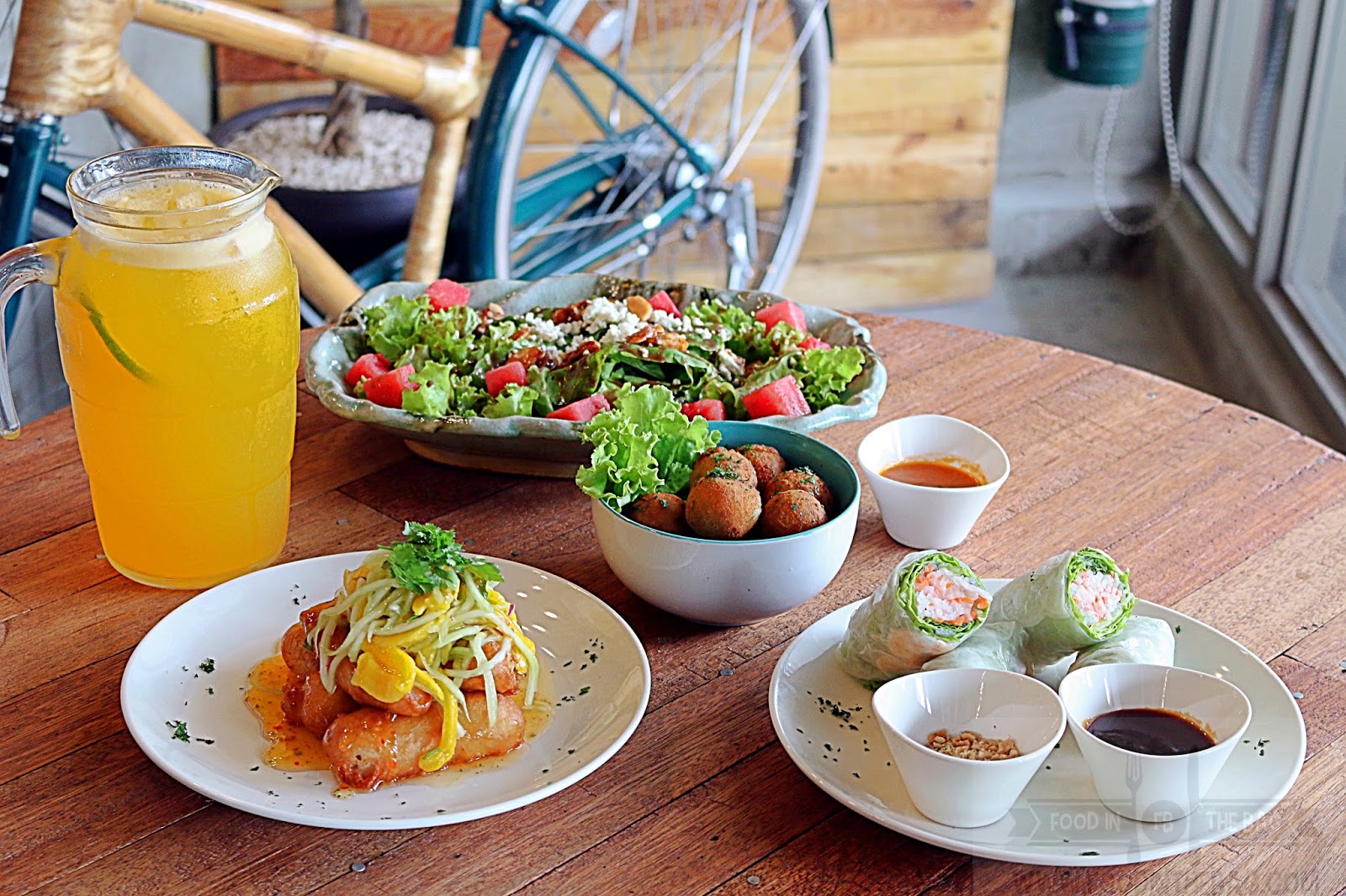 EARTH KITCHEN now in BGC: Healthy and Delicious Cuisine | Food In The Bag