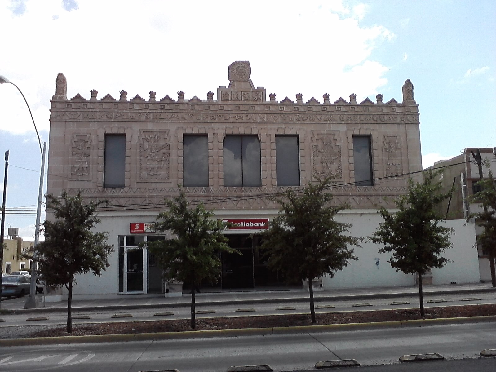 bitacoraoscar: "EL CINE AZTECA": RESTOS DE BELLEZA ARTISTICA EN CHIHUAHUA