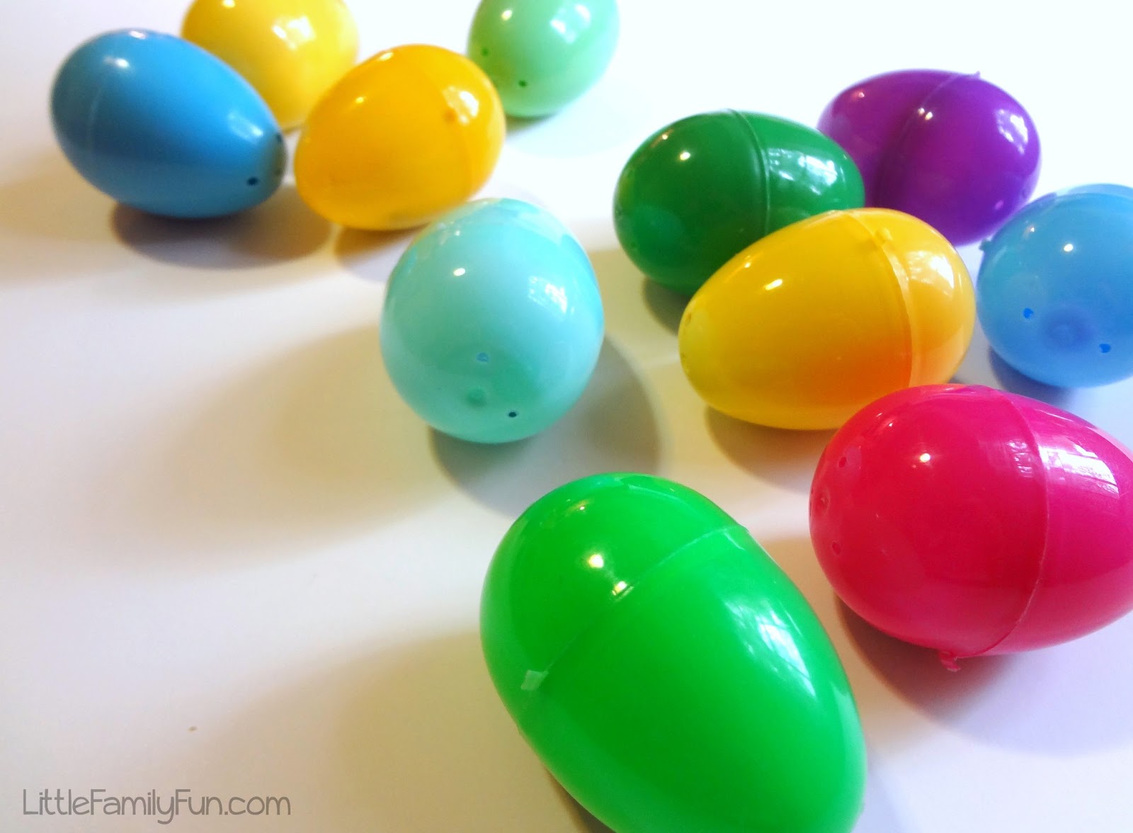 Little Family Fun: Jumping Eggs!