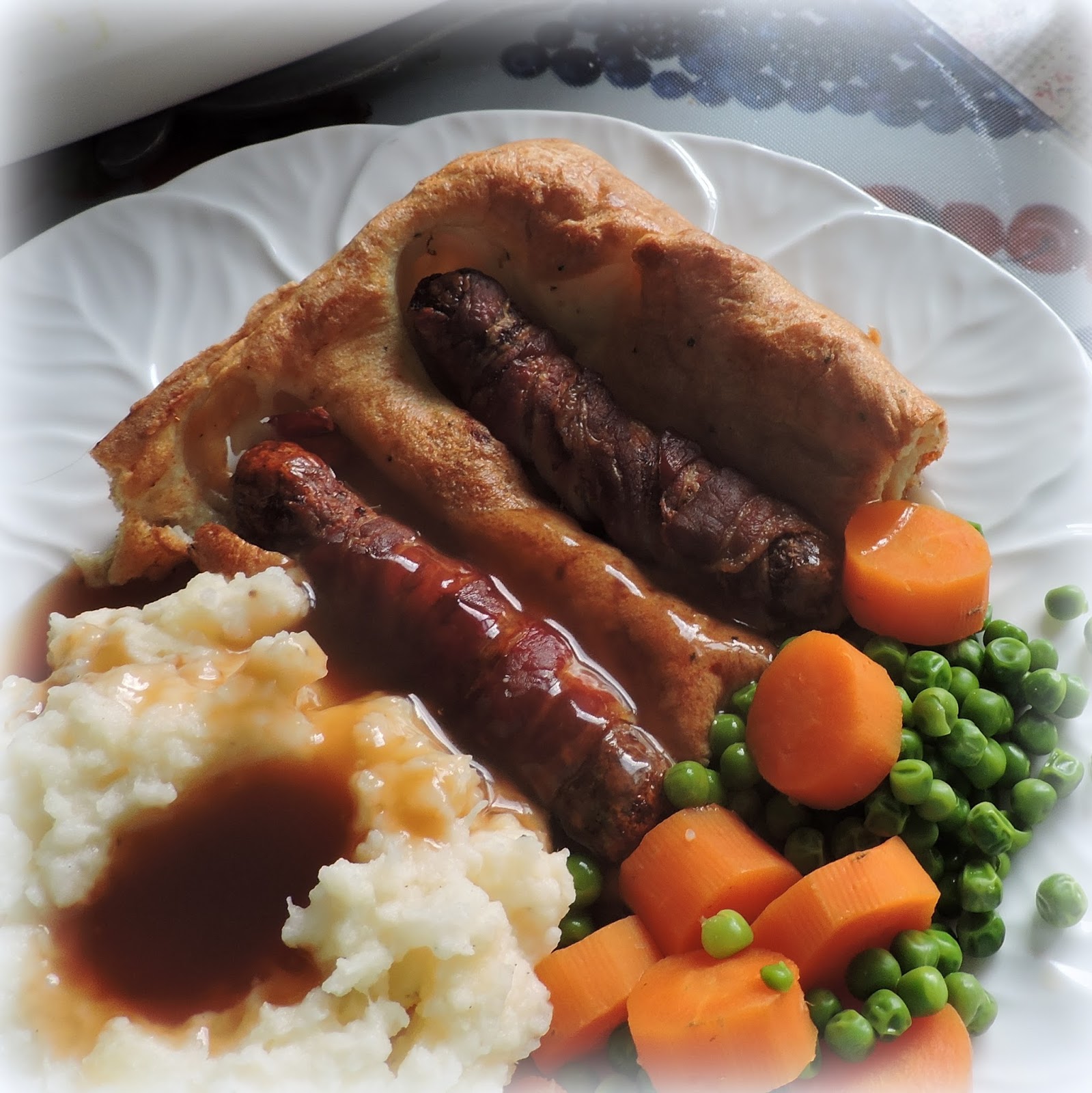 The English Kitchen: Toad in The Hole