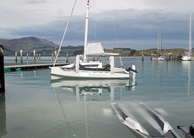 Trimaran Projects and Multihull News: Farrier F-22 production trimaran ...