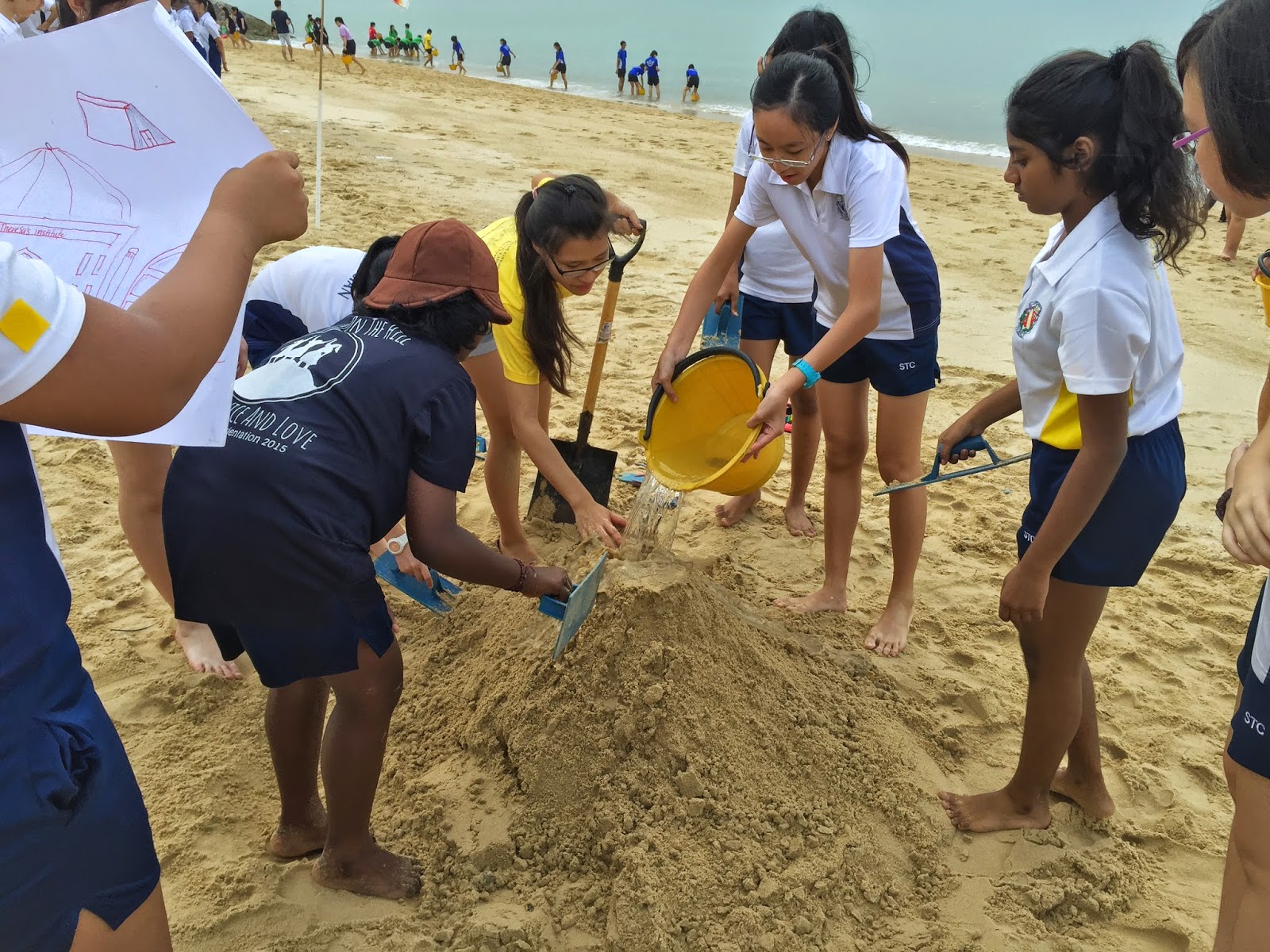 CHIJ STC Sec 1 EFL: Sec 1D & 1MM (Day One): Sun, Sand & Sea!