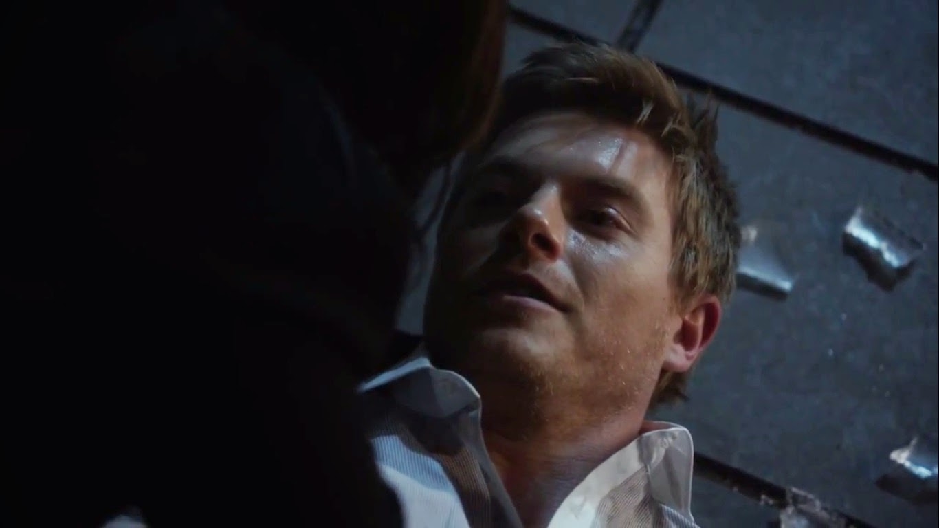 The Death of Eddie Thawne in “Fast Enough”: “The Flash” Season 1 Finale ...