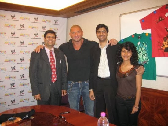 Sputter 4 U: WWE DAVE BATISTA FAMILY PICTURES