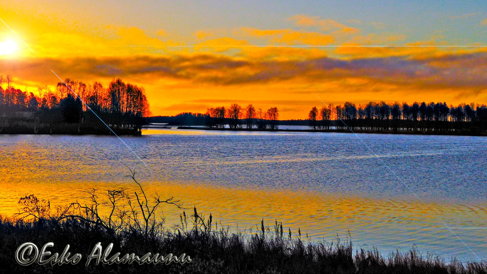 Eko-Kuvia: Auringon-Nousu kylmään aamuun...