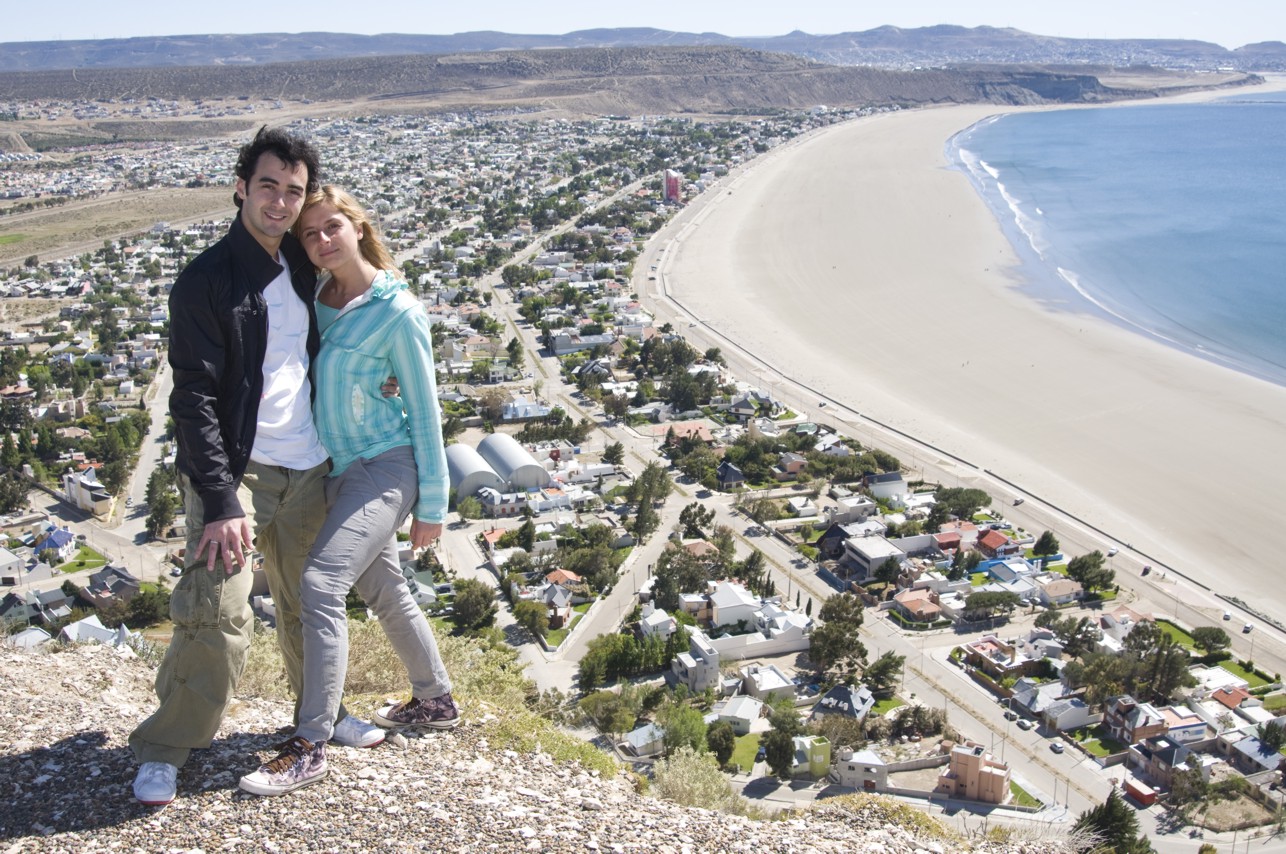 Tona & Tata Tour | Dos argentinos por el mundo: Nosotros