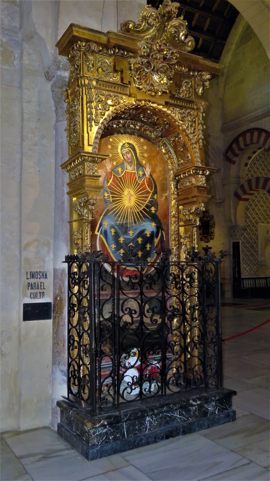 notas cordobesas: ALTAR DE SANTA MARÍA DEL SOL