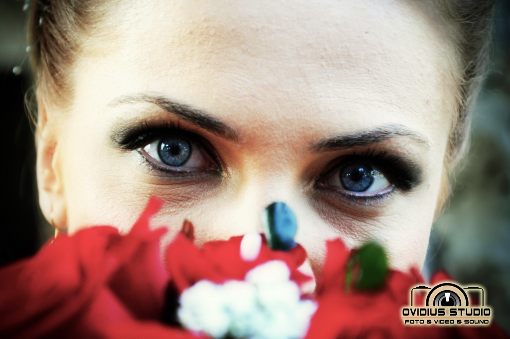 Ovidius Studio: Mihaela & Alex Paun (fotografii nunta)