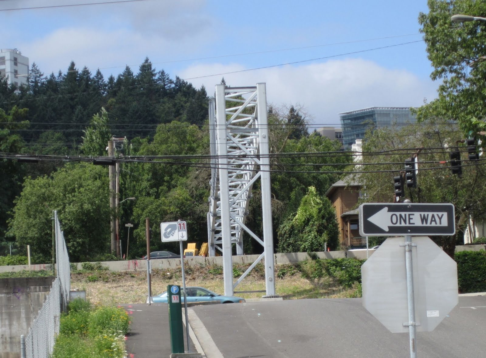 South Waterfront blog: New overpass sign, I5 shutdowns, Dahlias