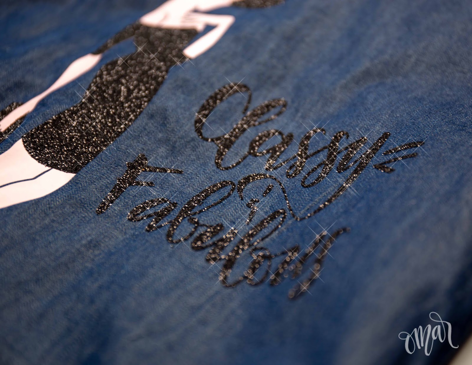 Awesome SVGs: Editorial Vinyl - Classy and Fabulous Layered Glitter HTV