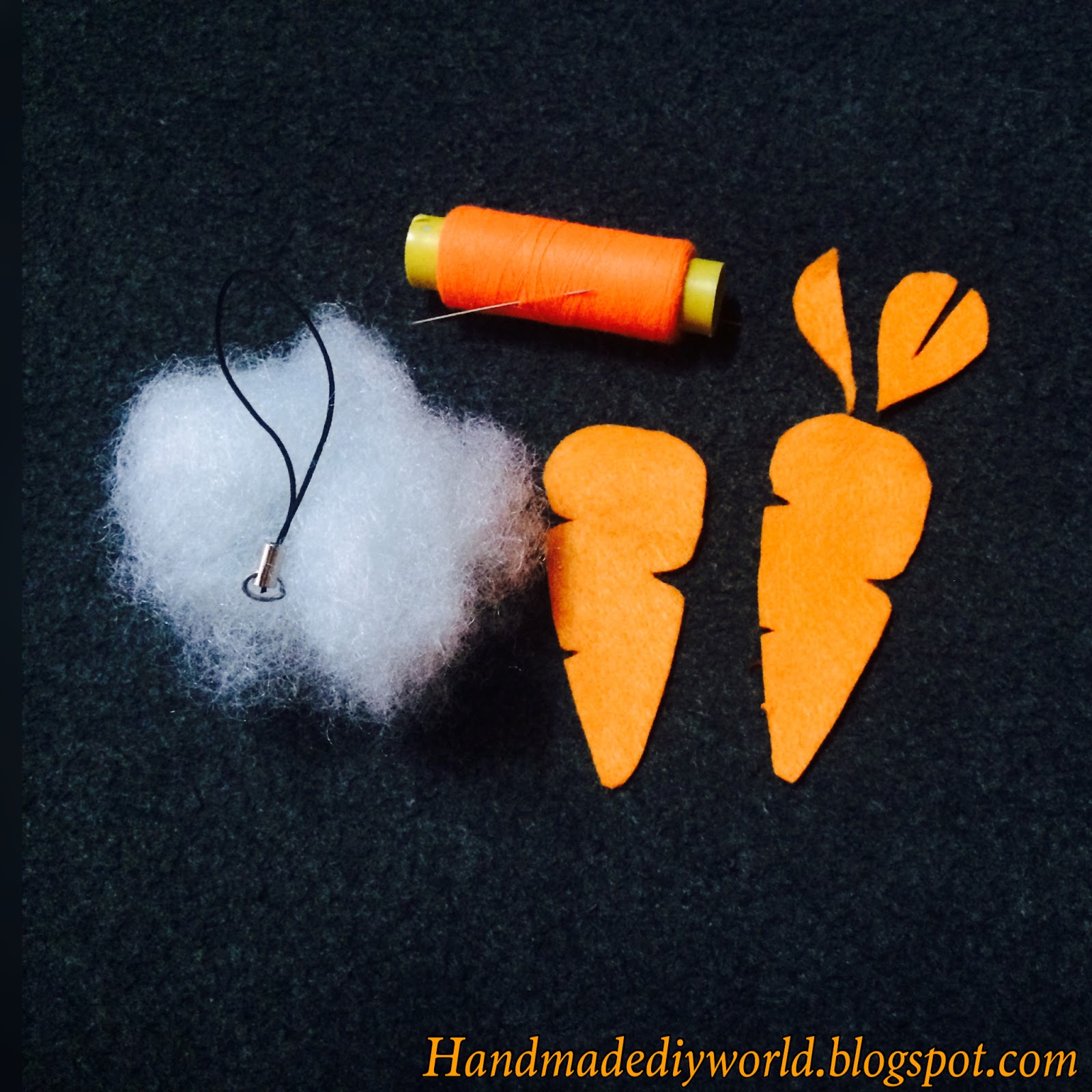 My handmade world: Cute handmade carrot felt keychain