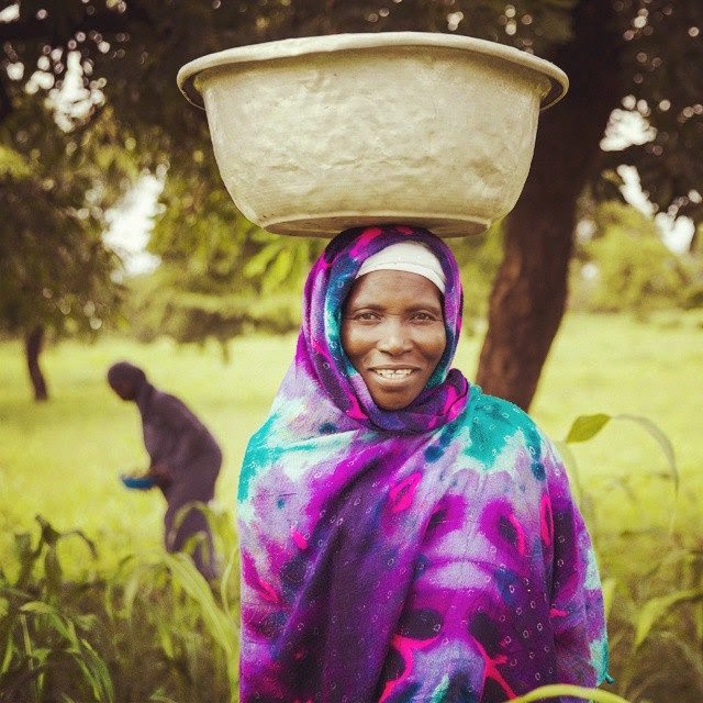 OLTRE IL MURO: ARTE e FOTOGRAFIA: IL NARRATORE D’AFRICA | NANA KOFI ACQUAH