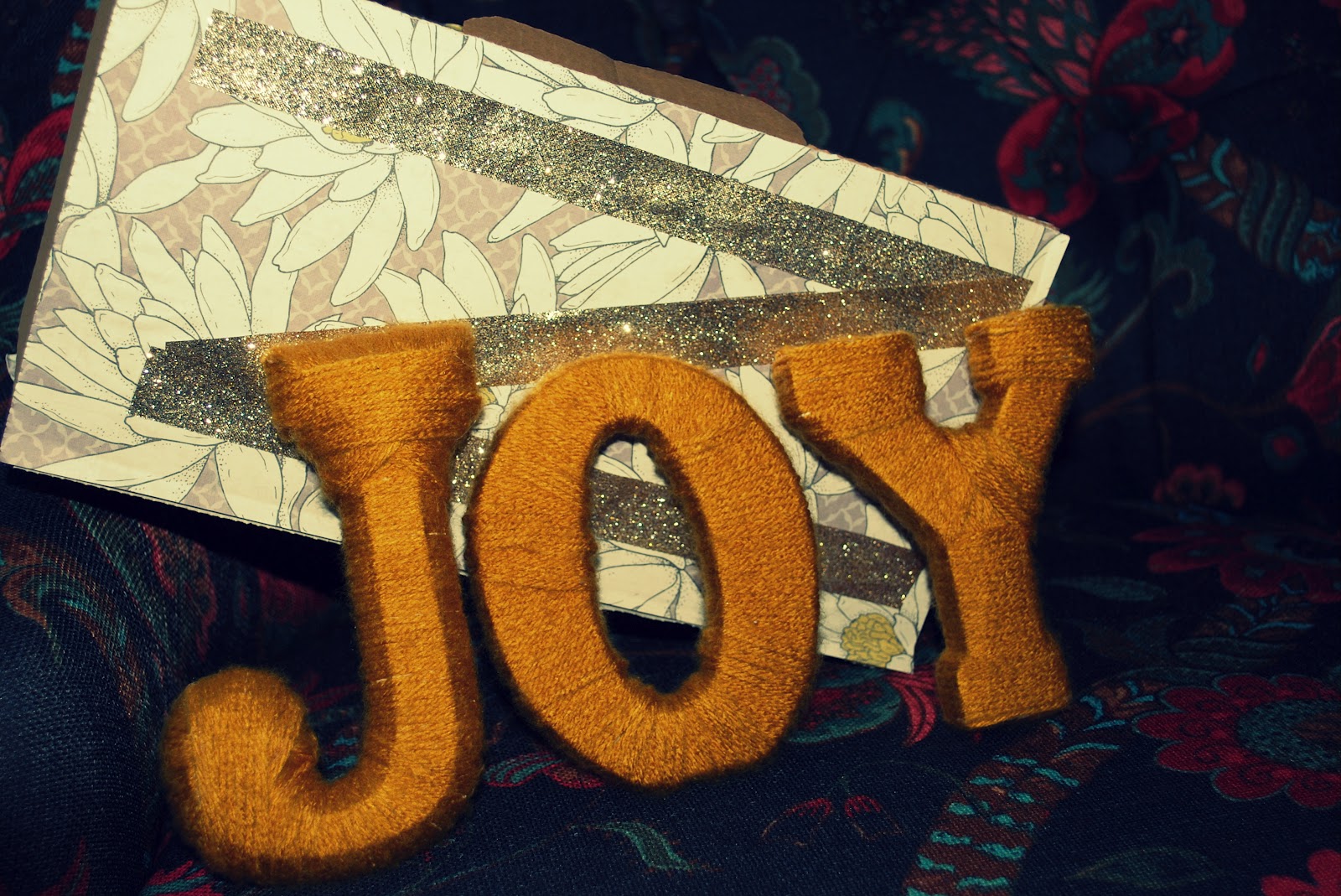 Crafternoon Delight: JOY yarn letters