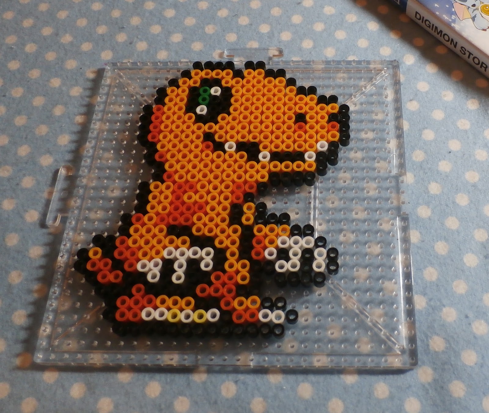 The 8bit Cafe! : Agumon (Digimon) ~ Perler Bead (Stop Motion)