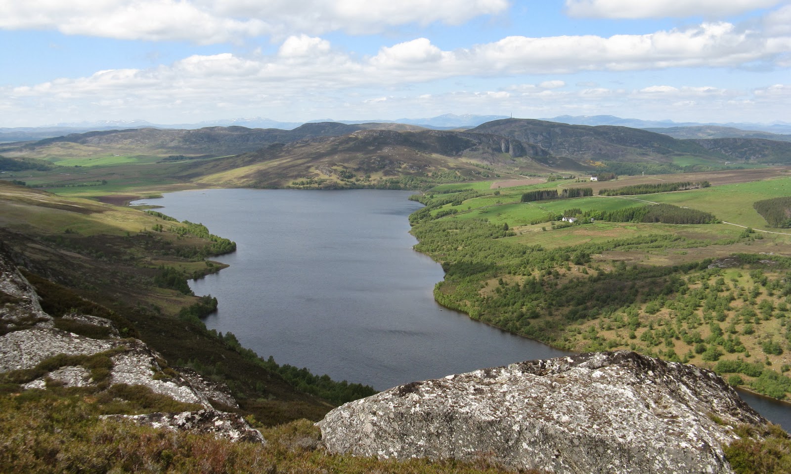 Neil's Hillwalking Exploits: The Loch Ruthven Marilyns