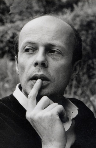 Dunia Buku: Paranoid