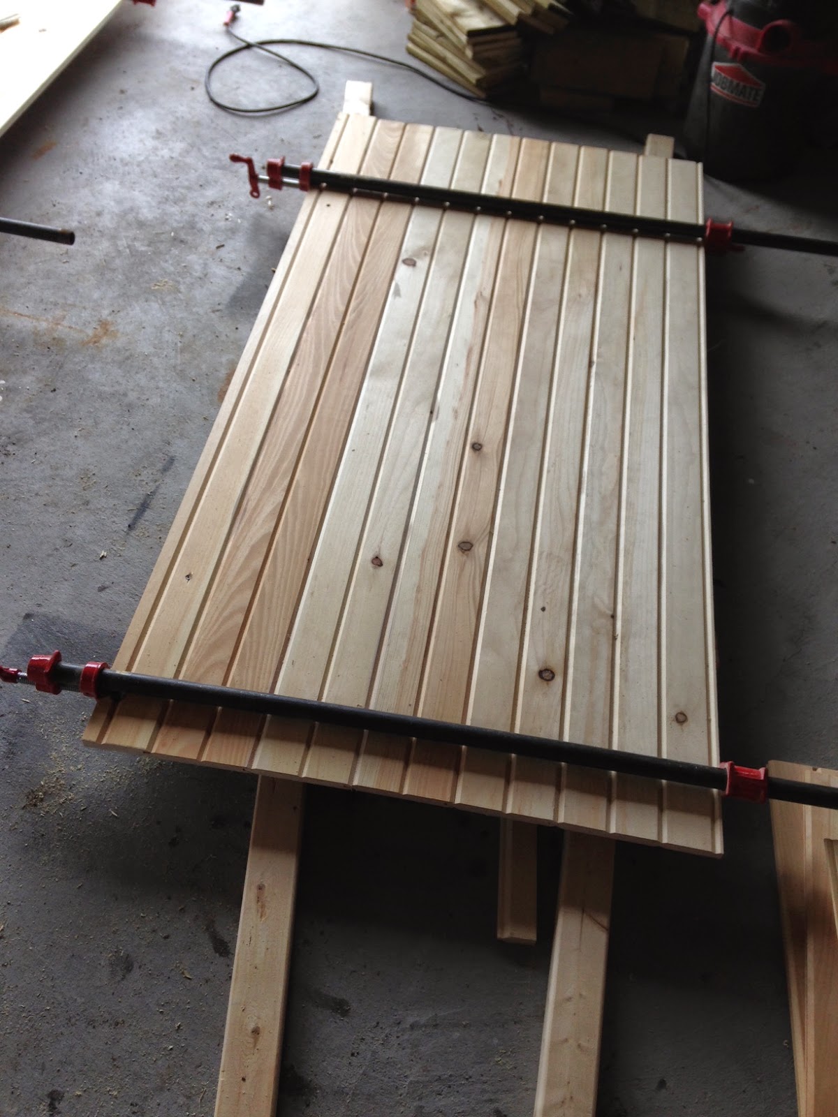 White Wood : let's catch up...double gates and a day trip to Quebec