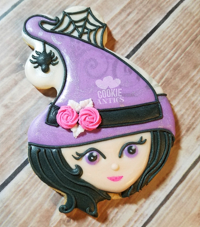 Halloween Witch Cookies -- Guest Post with Cookie Antics