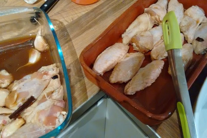 Eten maken: Kipkluifjes gemarineerd in appelsap en keukenstroop