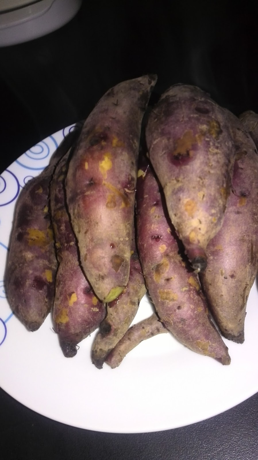 namakucella: UBI KELEDEK REBUS- BEKAL HARI RABU