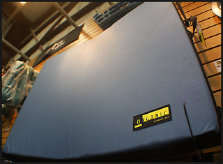 Gear Geek - Organic Simple Pad Crash Pad | Aiguille's Rock Climbing ...
