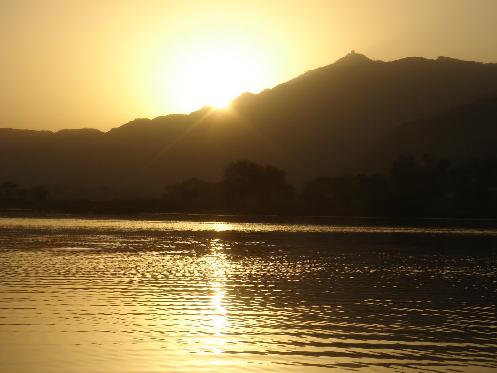 Footloose: Sakesar - A Quaint Little Hill Station