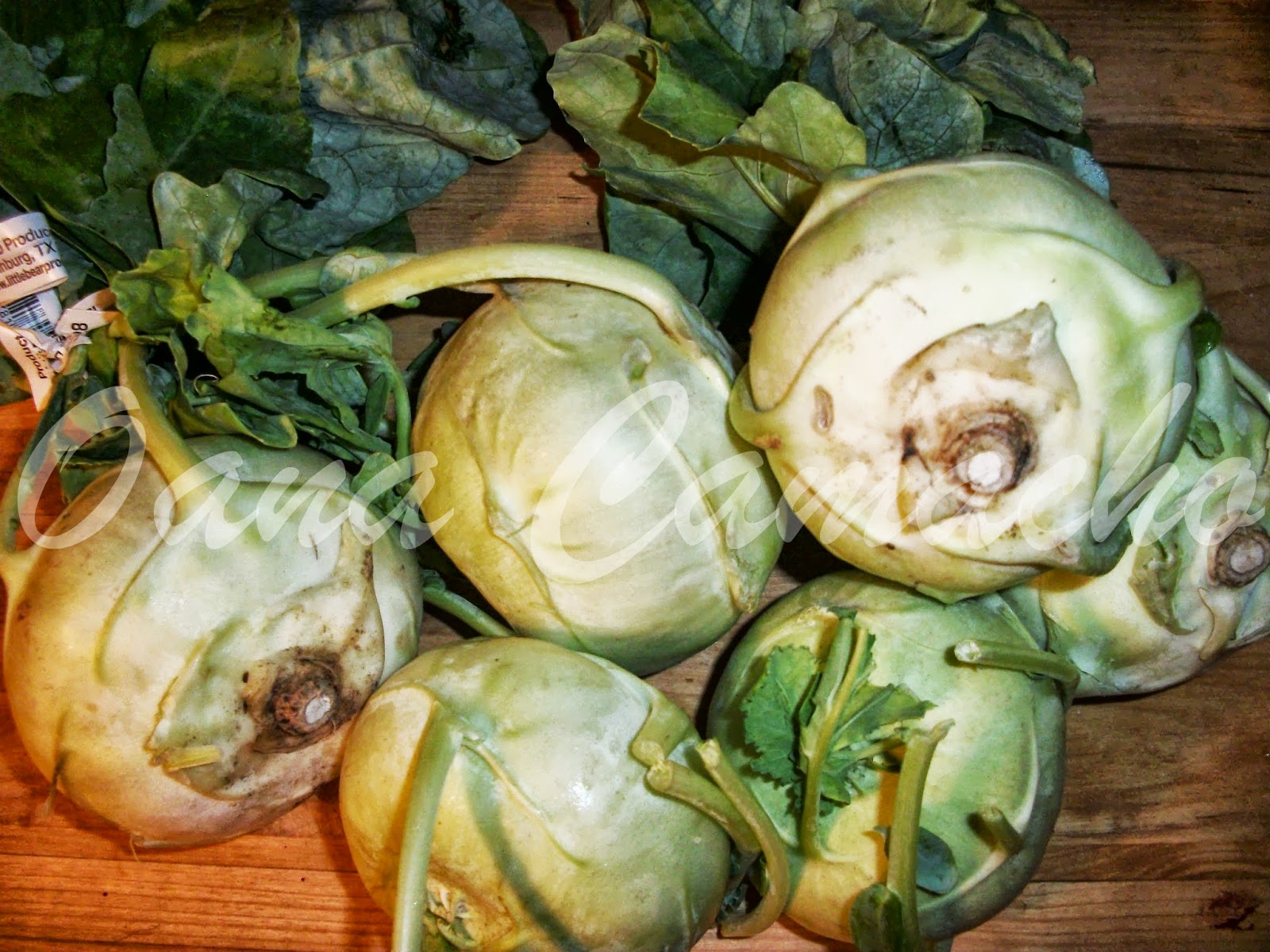 Cooking with love ! : Supa de gulii cu pui ( Kohlrabi & Chicken Soup )