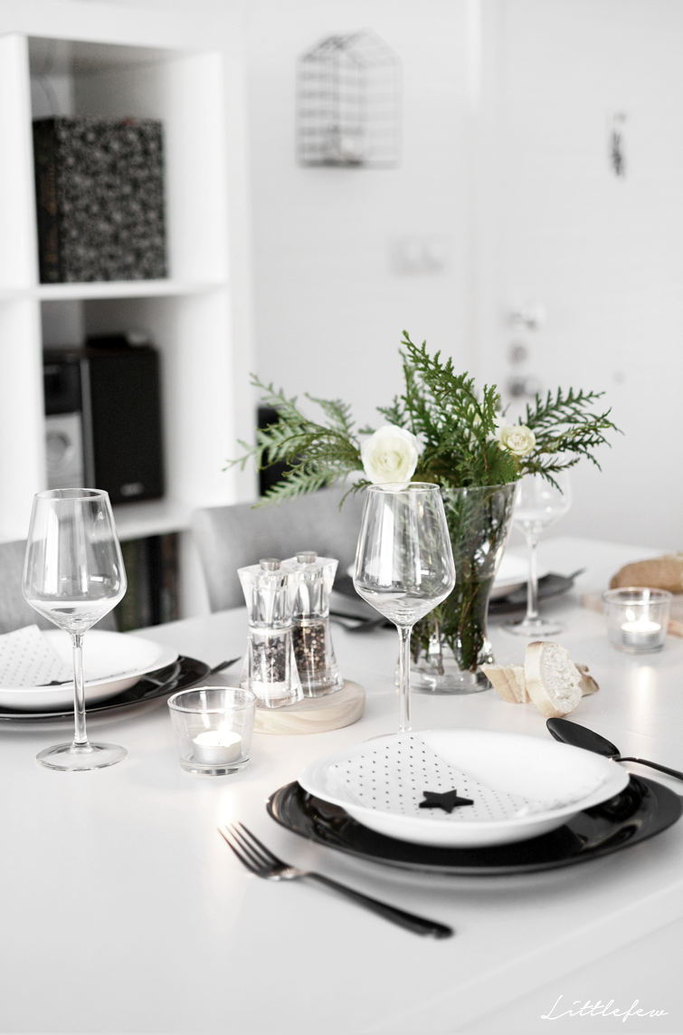 Littlefew.com - Interiors & Lifestyle by Laura López: BLACK-STAR TABLE ...