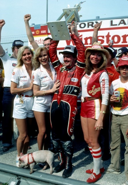 POPPA WHEELIE: Dale Singleton "The Flyin' Pig Farmer" #30 Two Time ...