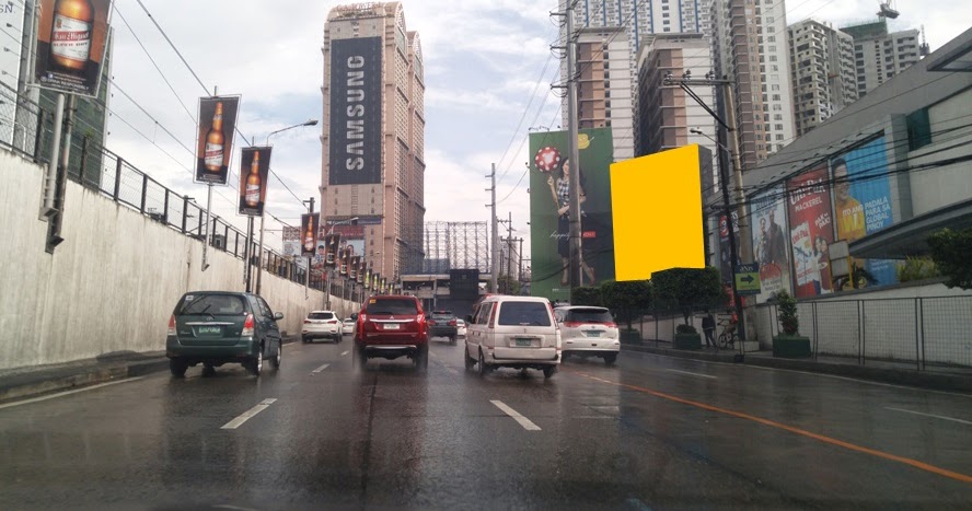 EDSA Pioneer Robinsons LED