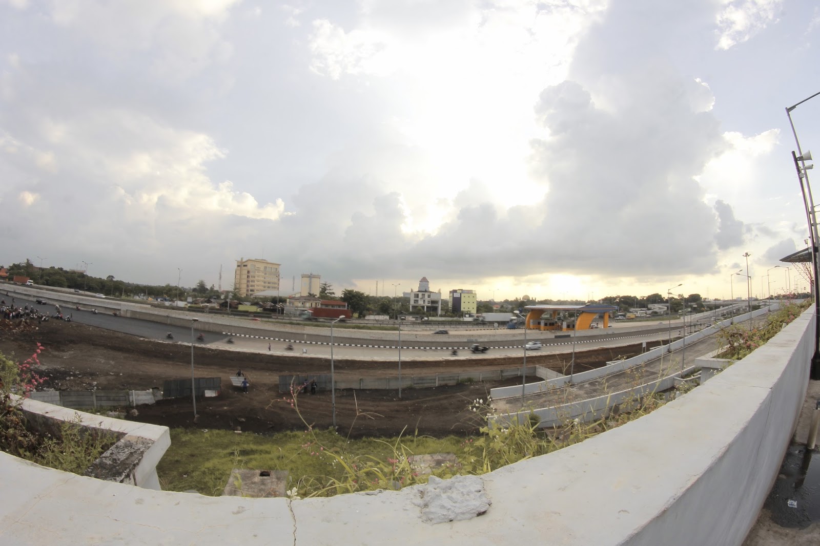 Ayo Naik Angkutan Umum.... : Menelusuri Terminal Pulo Gebang sebagai ...