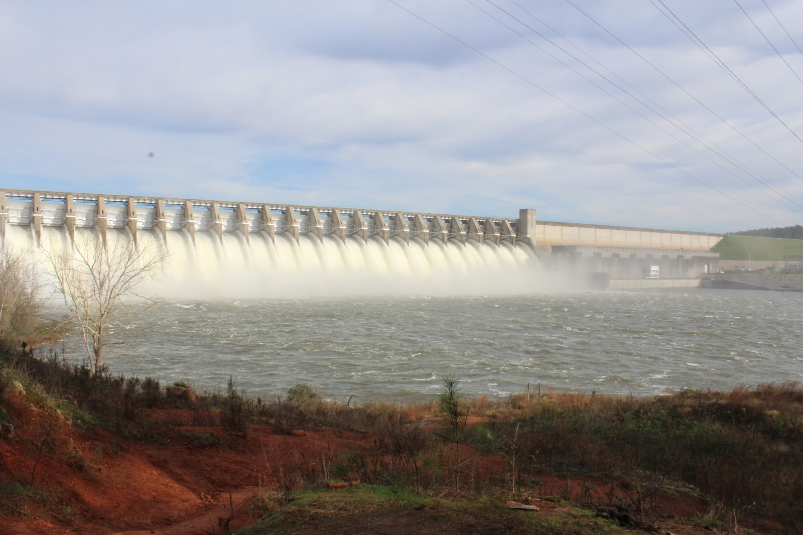 Simply Sweet & Southern: OOTD + Strom Thurmond Dam Pics