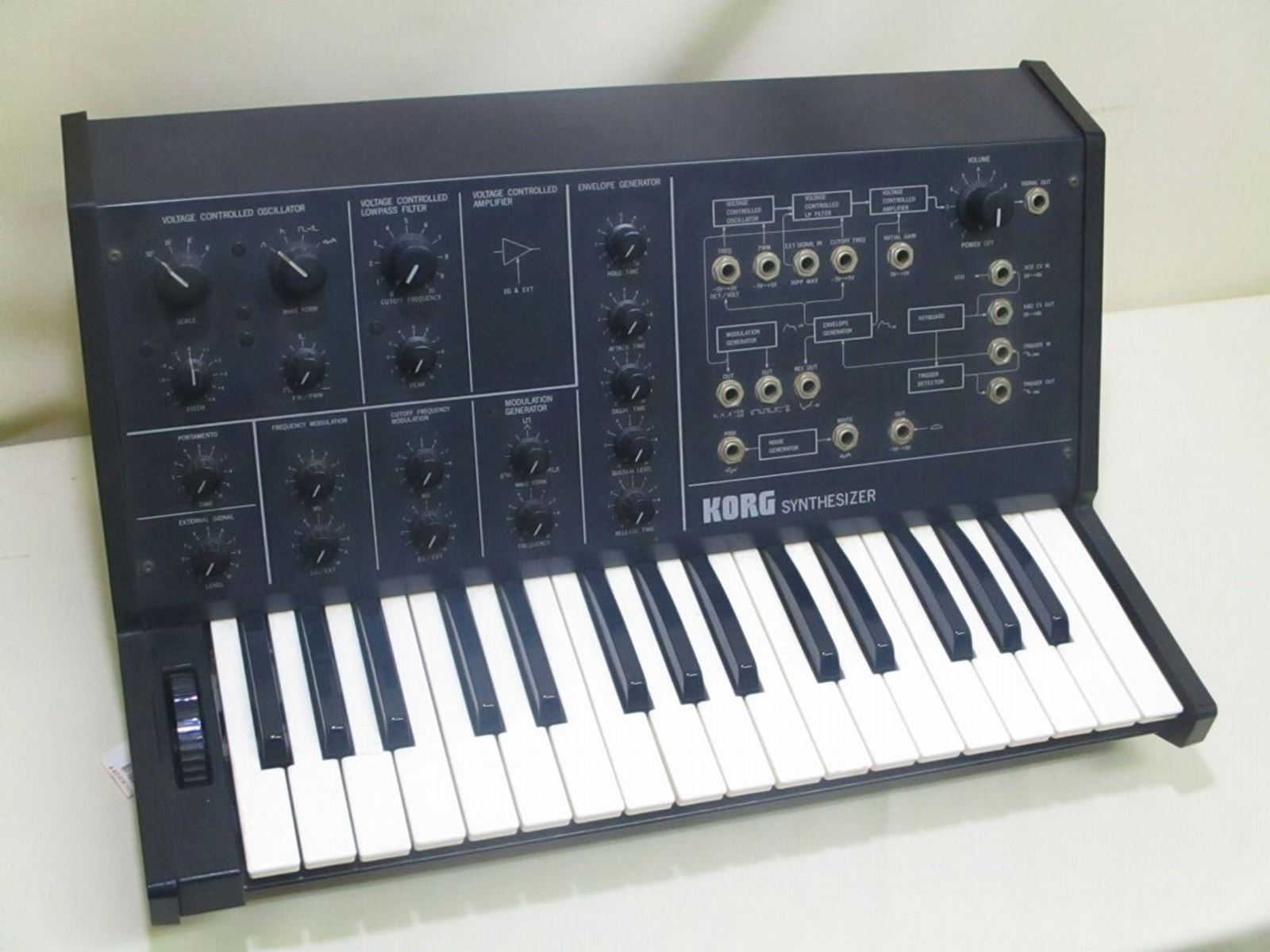 MATRIXSYNTH: KORG MS-10 Monophonic Synthesizer w/ Original Bag