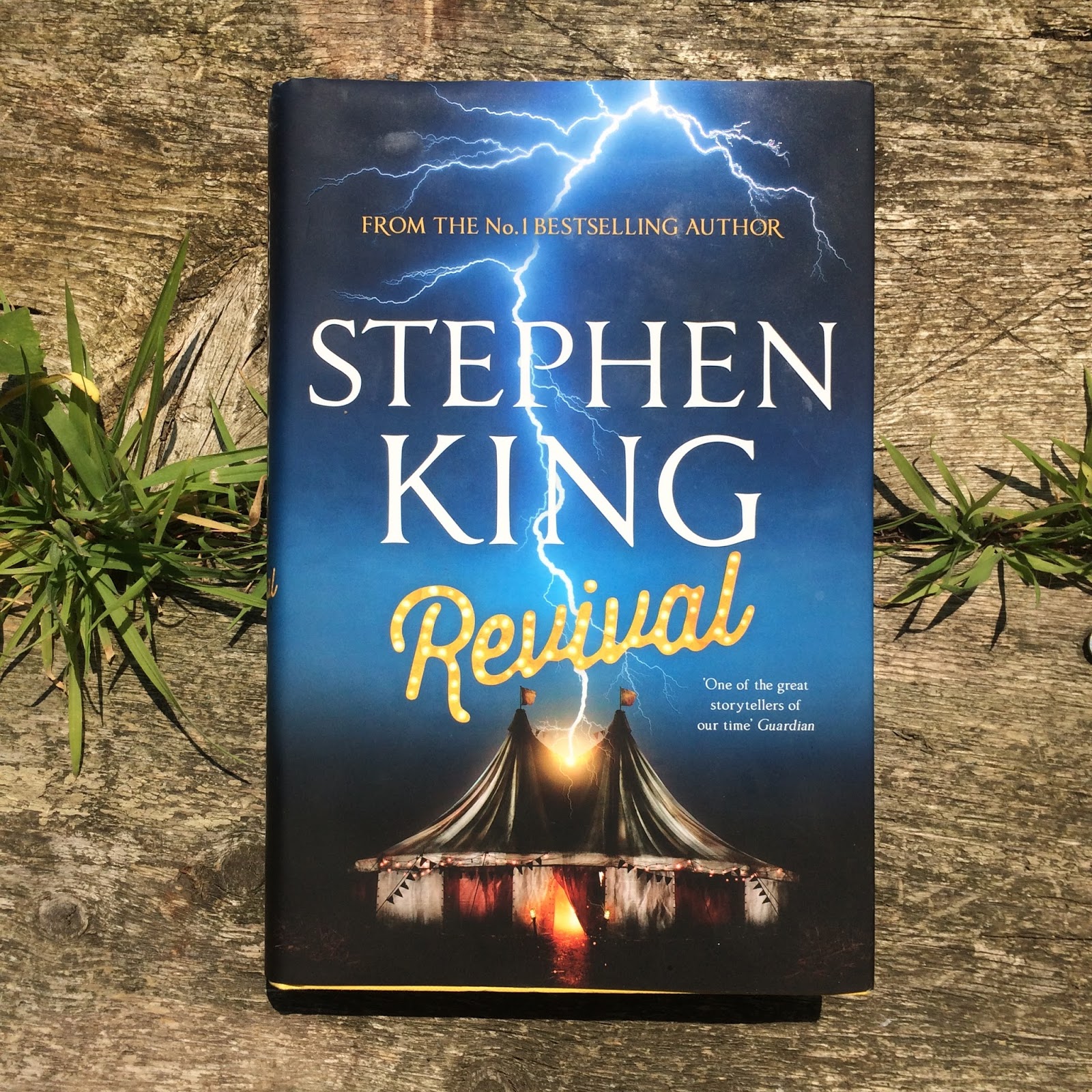Reading Writing Booking: Revival by Stephen King
