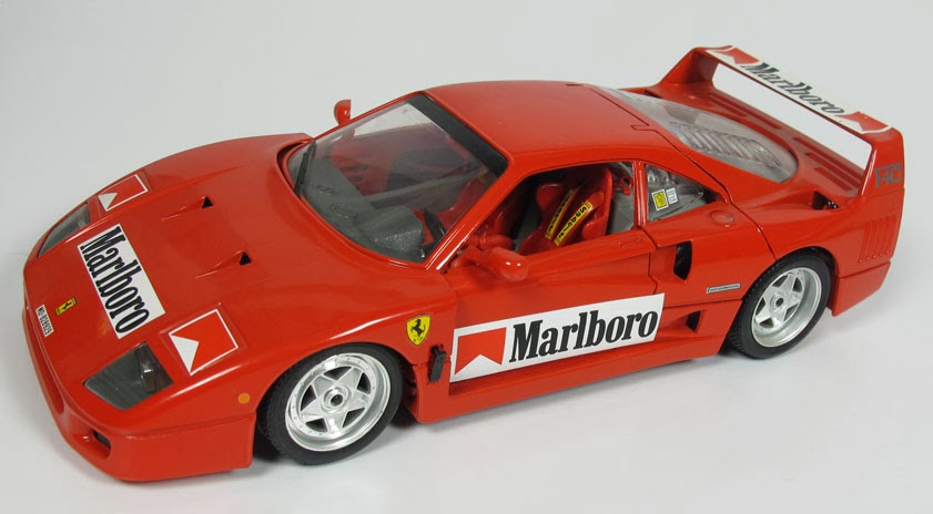 garageminiaturaspessoais: Ferrari F40 Marlboro - 20€