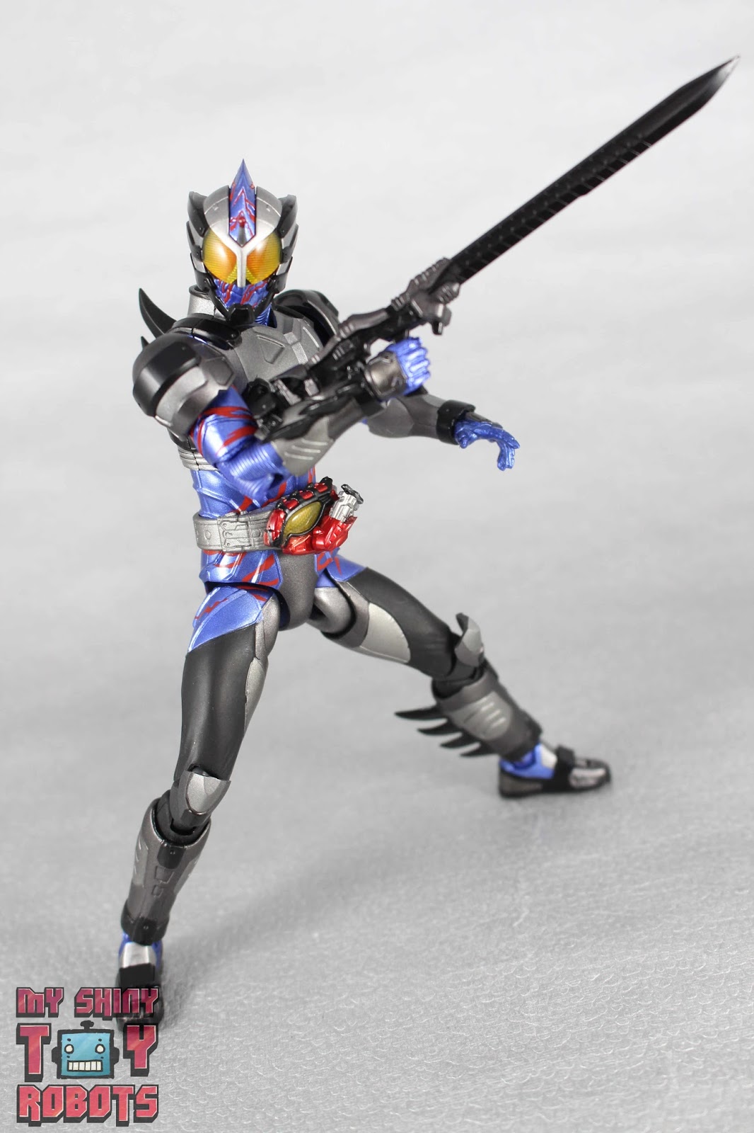 My Shiny Toy Robots: Toybox REVIEW: S.H. Figuarts Kamen Rider Amazon Neo