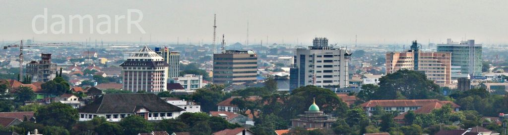 Pemandangan Skyline Kota Semarang ~ Pamboedi File's