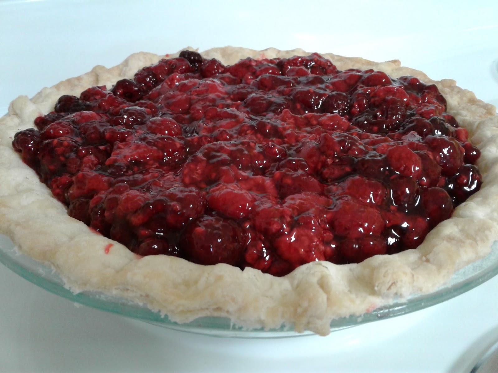 Baking Outside of the Box: Fresh Raspberry Pie