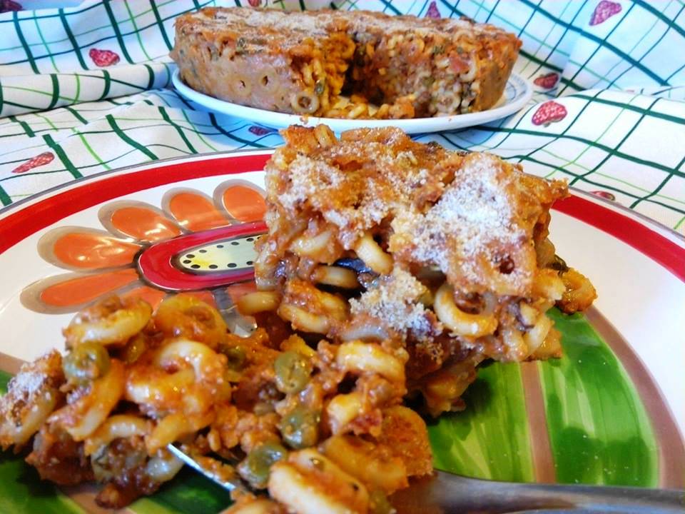 ANELLETTI AL FORNO con ragu' e melanzane da Pasticci e pasticcini di ...
