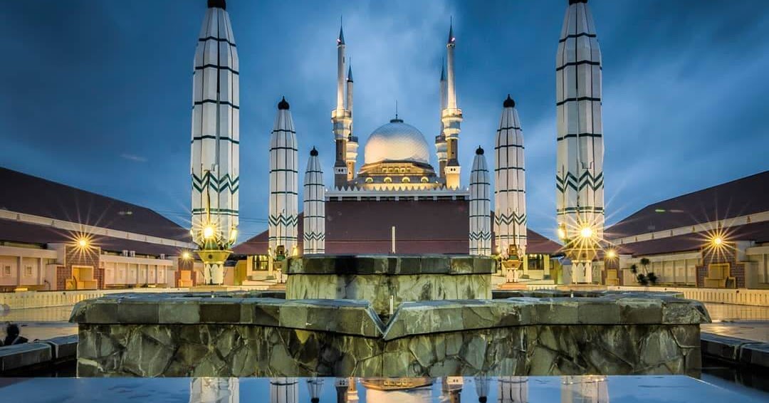 Foto Foto Masjid Agung Jawa Tengah yang Akan Membuatmu Serasa di Timur ...