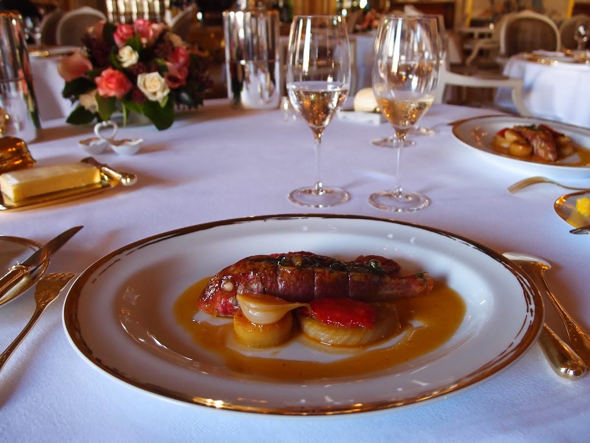 Passion For Luxury : Le Louis XV: Mediterranean Flavor in a Palace in ...