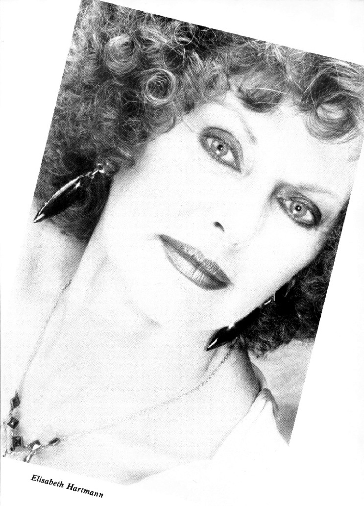 Astros em Revista: ELIZABETH HARTMANN A FRAULEIN DOS PAMPAS BRILHA EM SAMPA